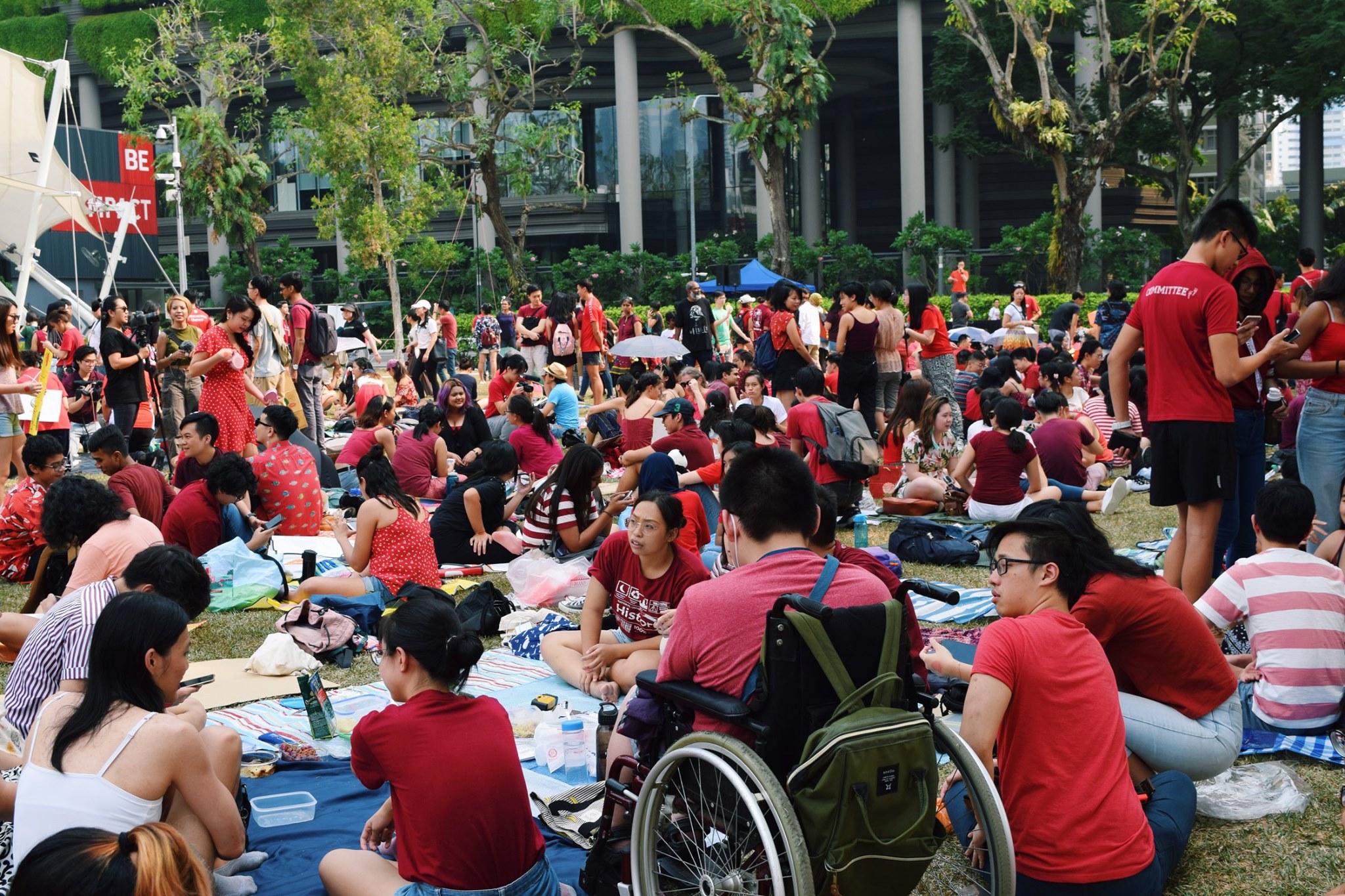 3 Simple Ways You Can Save The Earth – MiddleClassSG