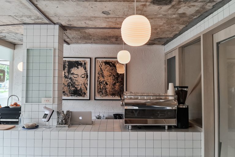 Glass Roasters: Chill, Laid-back Cafe With Seongsu-dong Korea Vibes ...