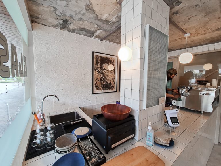 Glass Roasters: Chill, Laid-back Cafe With Seongsu-dong Korea Vibes ...