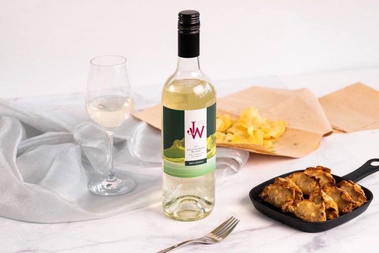 6 Wine and Korean Food Pairings That Every Korean Food Lover Needs To Try