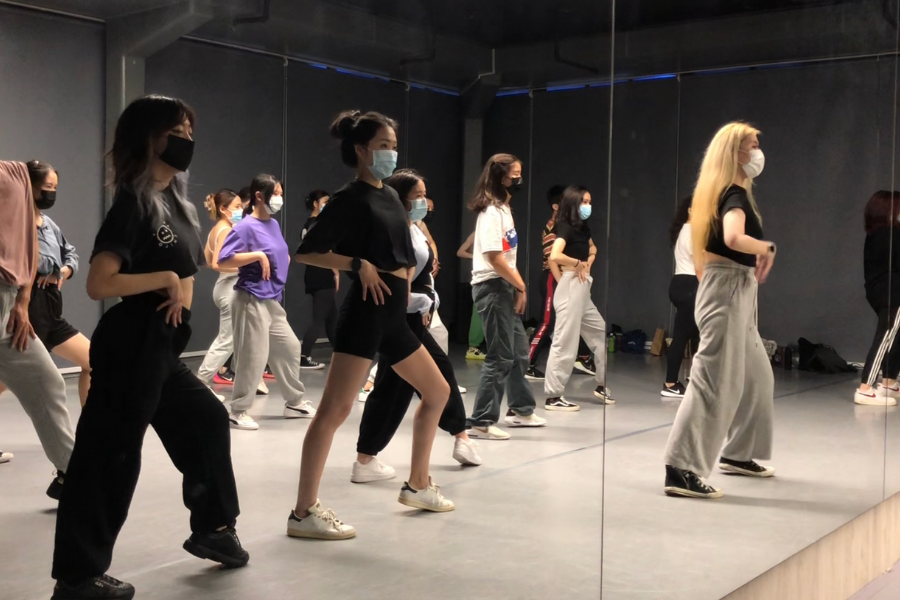 I Tried A Private K Pop Dance Class In Singapore Here s How It Went
