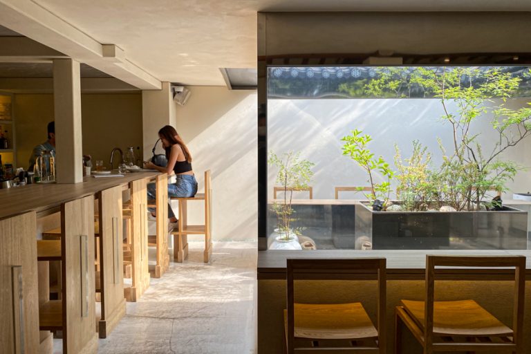 Gonggan (공간): Hidden Bar In Samcheong-dong Alley Serving Korea-Inspired ...