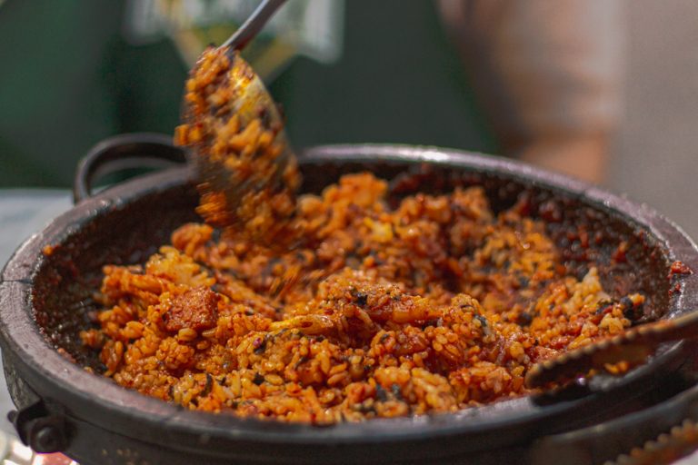 Daejeong Yang Gopchang (대정양곱창): Popular Grilled Tripe Restaurant Near ...