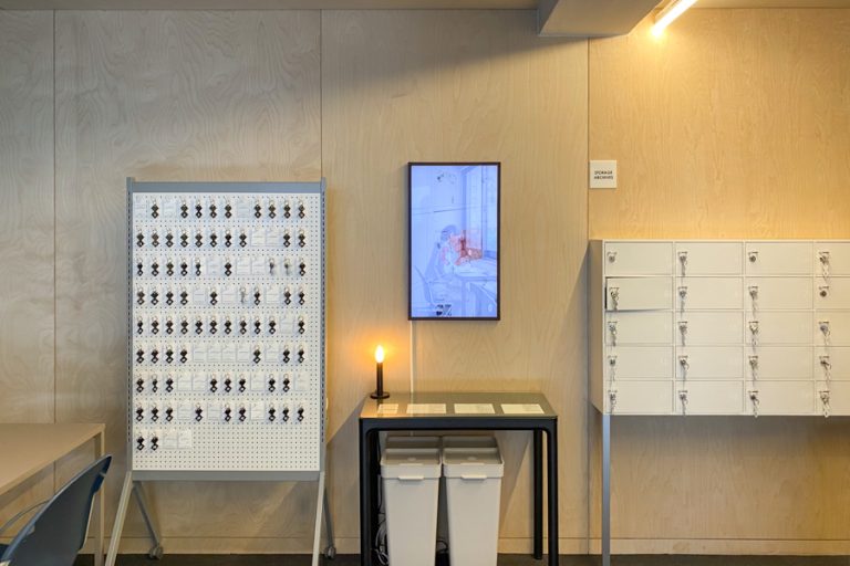 Poset (포셋): Postcard Library in Yeonhui-dong Where You Can Buy, Write ...