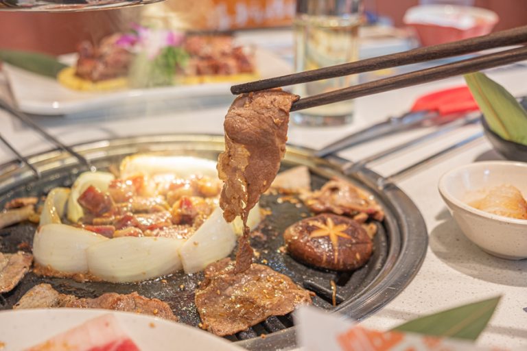 Meow Barbecue Offering Christmas Menu With Christmas Tree Meat Platter ...