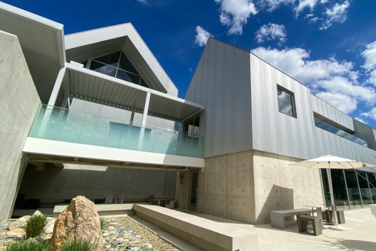 Seonyudowon (선유도원): Bakery Cafe in Busan Next To Lesser-Known Hoedong Reservoir