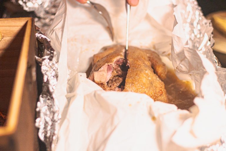 Synthesis 食拿酒稳: Speakeasy Bar & Restaurant Hidden Behind A TCM ...