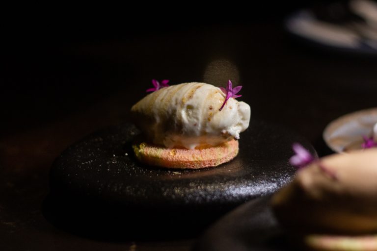 Synthesis 食拿酒稳: Speakeasy Bar & Restaurant Hidden Behind A TCM ...