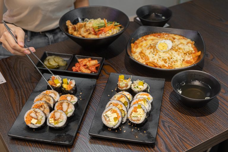 SSADA GIMBAB 싸다김밥: Popular Korean Bunsik Chain Now In Singapore Serving ...
