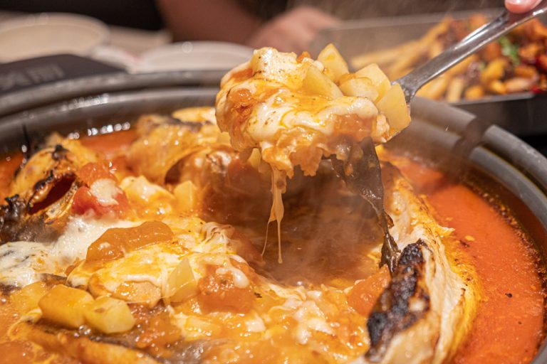 Beautiful Lai Grilled Fish: Tai Er’s Sister Brand With Green Pepper ...