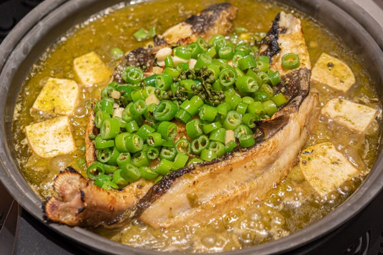 Beautiful Lai Grilled Fish: Tai Er’s Sister Brand With Green Pepper ...