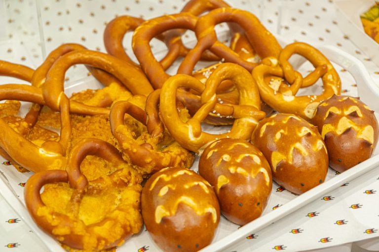 Park Bäckerei: Authentic German Pretzels And Cute Caramel Hedgehog Buns ...