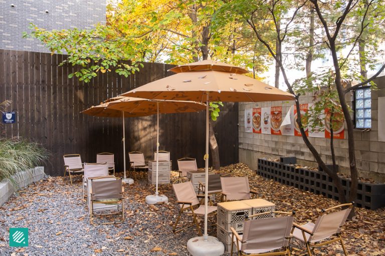 Hanib Bagel (한입베이글): Bite-Sized Bagels in Seongsu, Seoul Ranging From ...