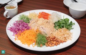 Lo Hey HK Seafood: Retro Hong Kong Cinema-Themed Seafood Restaurant In ...