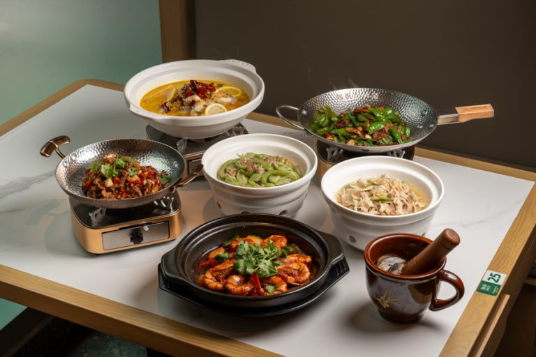 Xiang Xiang Hunan Cuisine: Popular Hunan Food With 18-Second Beef Stir ...