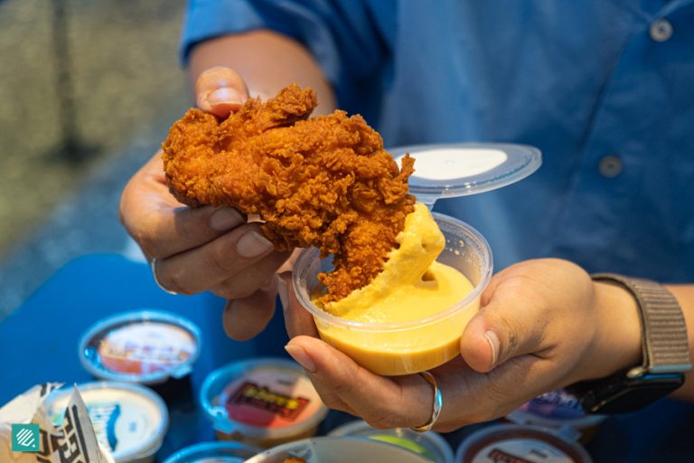 SIDES Singapore: Popular Fried Chicken From UK By The Sidesmen Now In Bugis