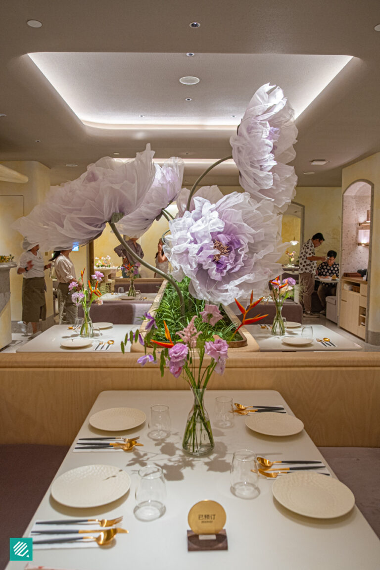Tomacado: Aesthetic Flower-Themed Restaurant In Orchard With In-House ...